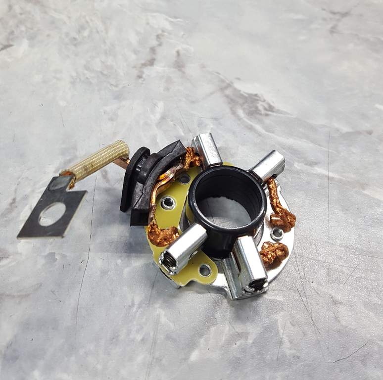 Щетки Стартера 2110 В Сборе "Bosch" от компании Автозапчасти Транзит ...